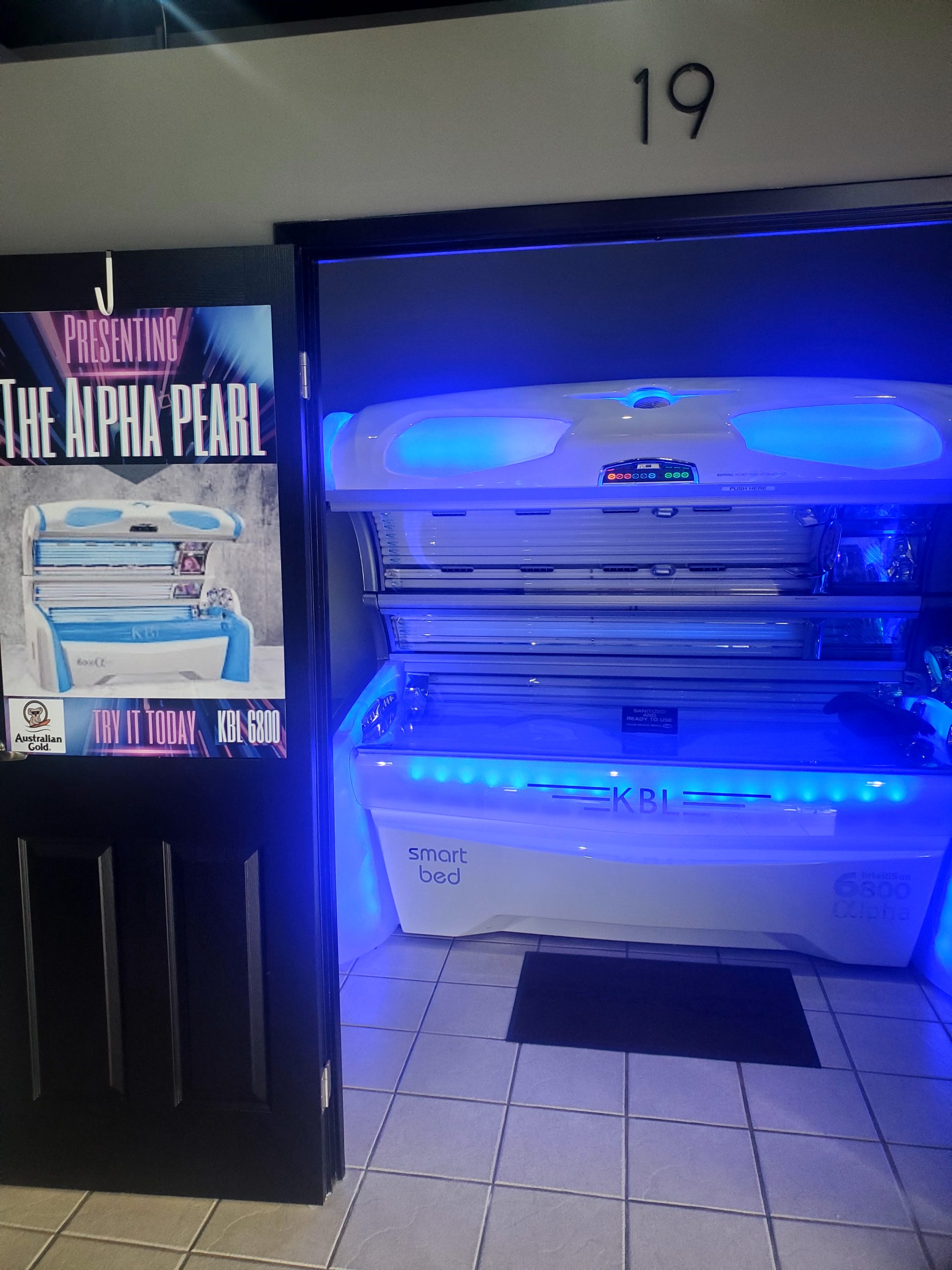 Belleville - Palm Beach Mega Tan